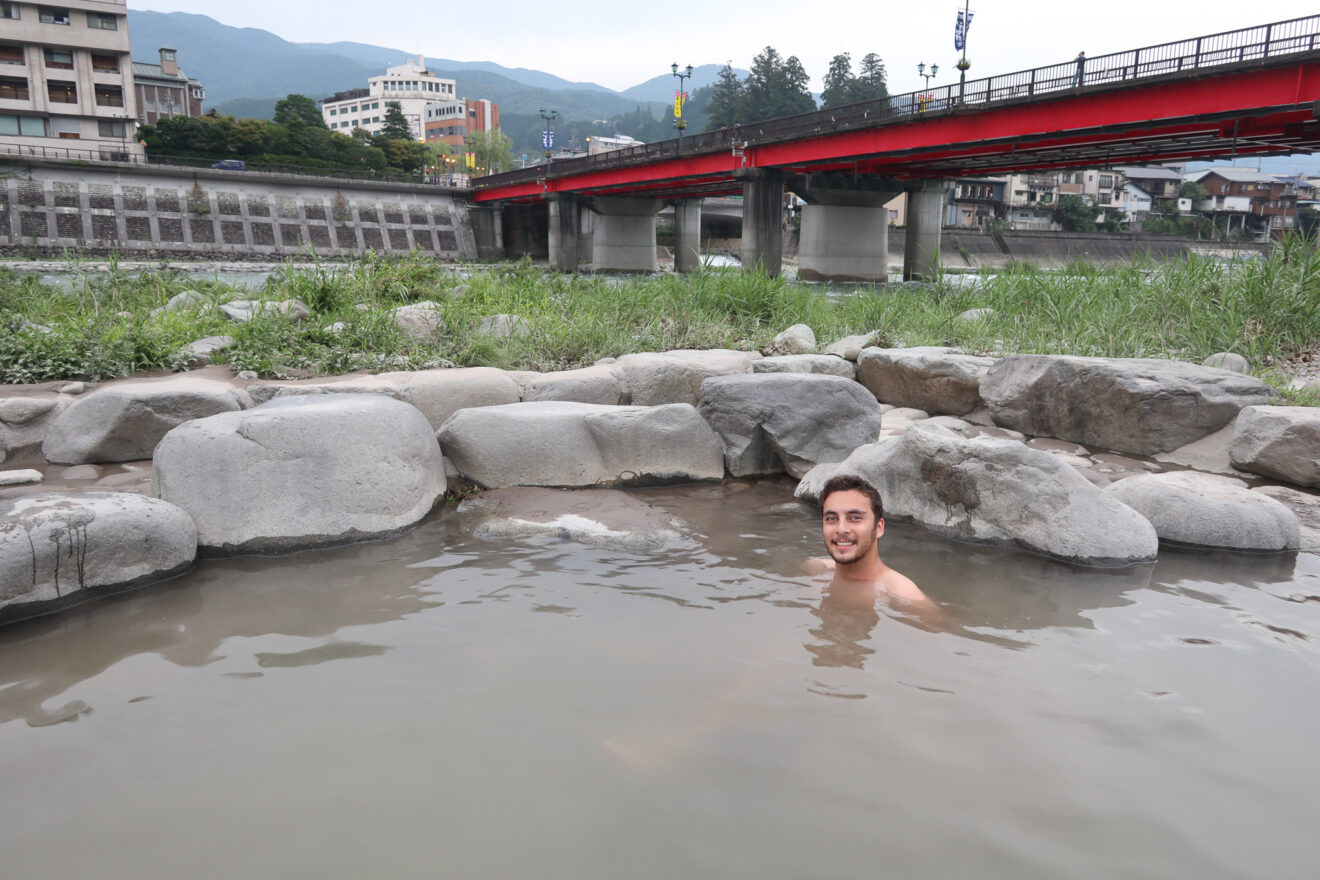 10 Onsen mixtes à découvrir au Japon en 2026 | Ichiban Japan